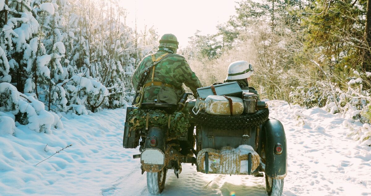 Medicare vs Tricare Supplement Plans: Benefits & Differences